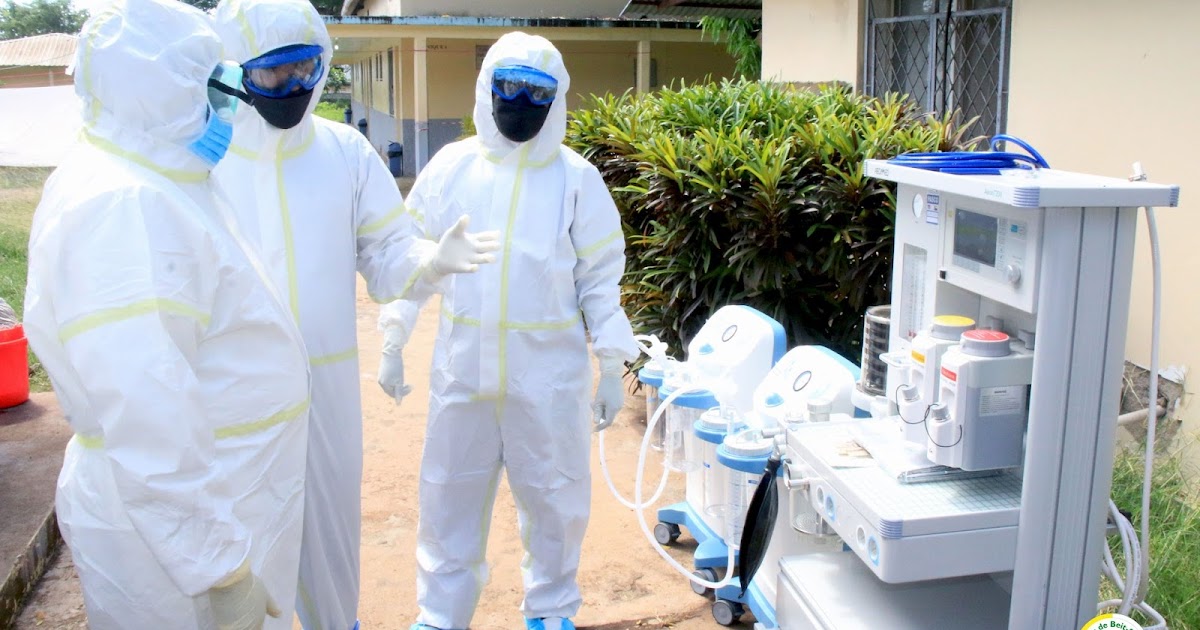 Le président Azali en visite à l'hôpital de Fomboni | HabarizaComores ...