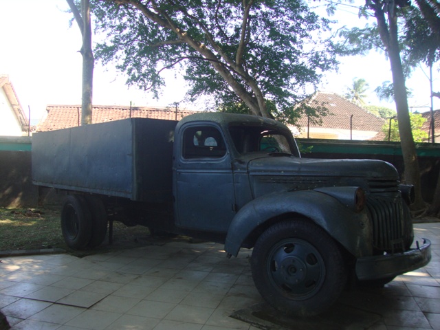 MUDAH BELAJAR IPS SMP : MONUMEN PALAGAN AMBARAWA & MUSEUM ISDIMAN