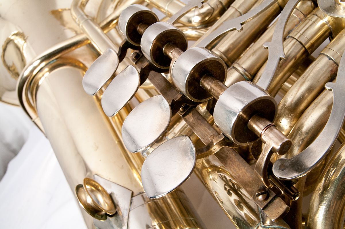 Rotary Valve Tuba in Bb by Josef Lidl - 4V - LBB 701 | Brassmaniac.com