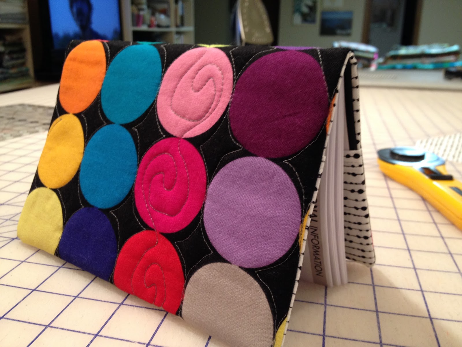 Modern Quilt Relish: Book Cover Tutorial
