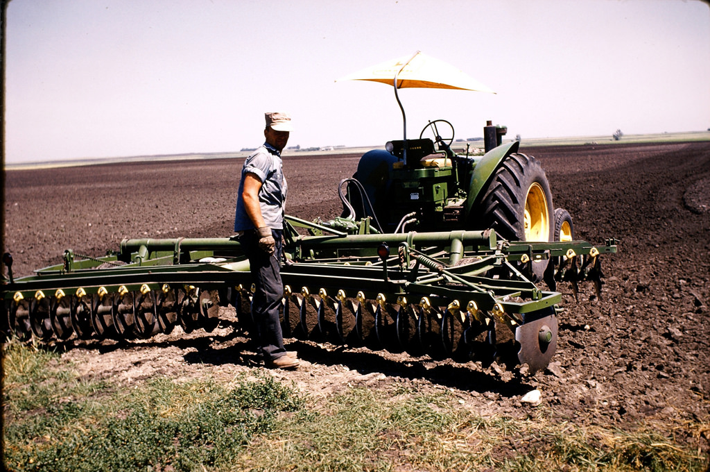 18 Color Snapshot Capture Camping and Farming Living of North Dakota in ...