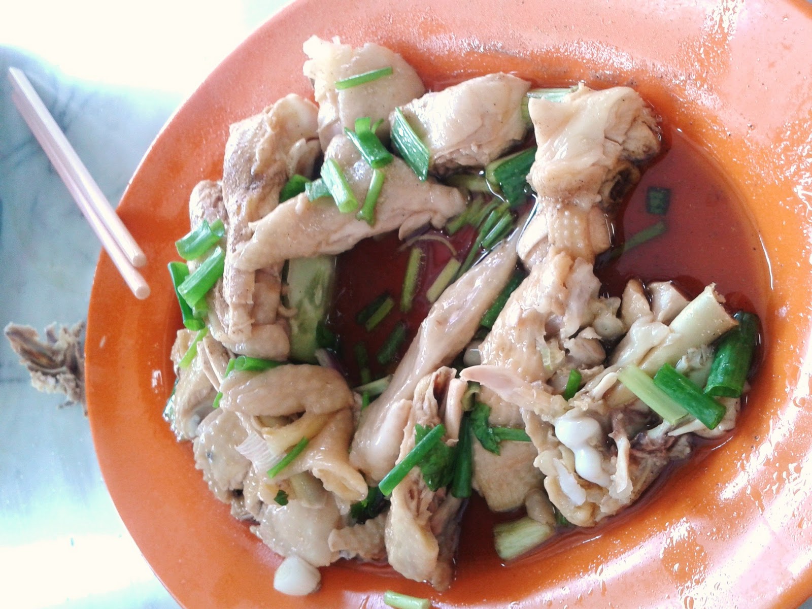 FOODnTRAVELla: RESTORAN ONG KEE CHICKEN RICE, IPOH