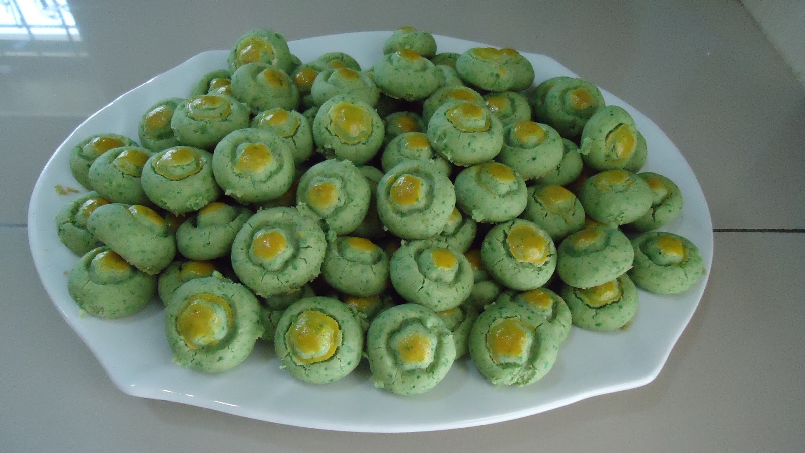 Zara ♥ Baking: GREEN PEA COOKIES...