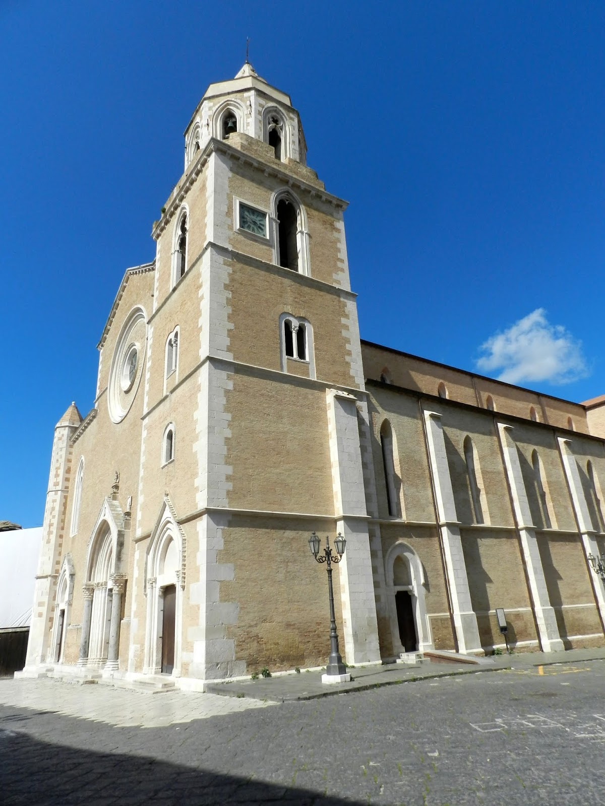 Una città in 5 foto: Lucera (Puglia)