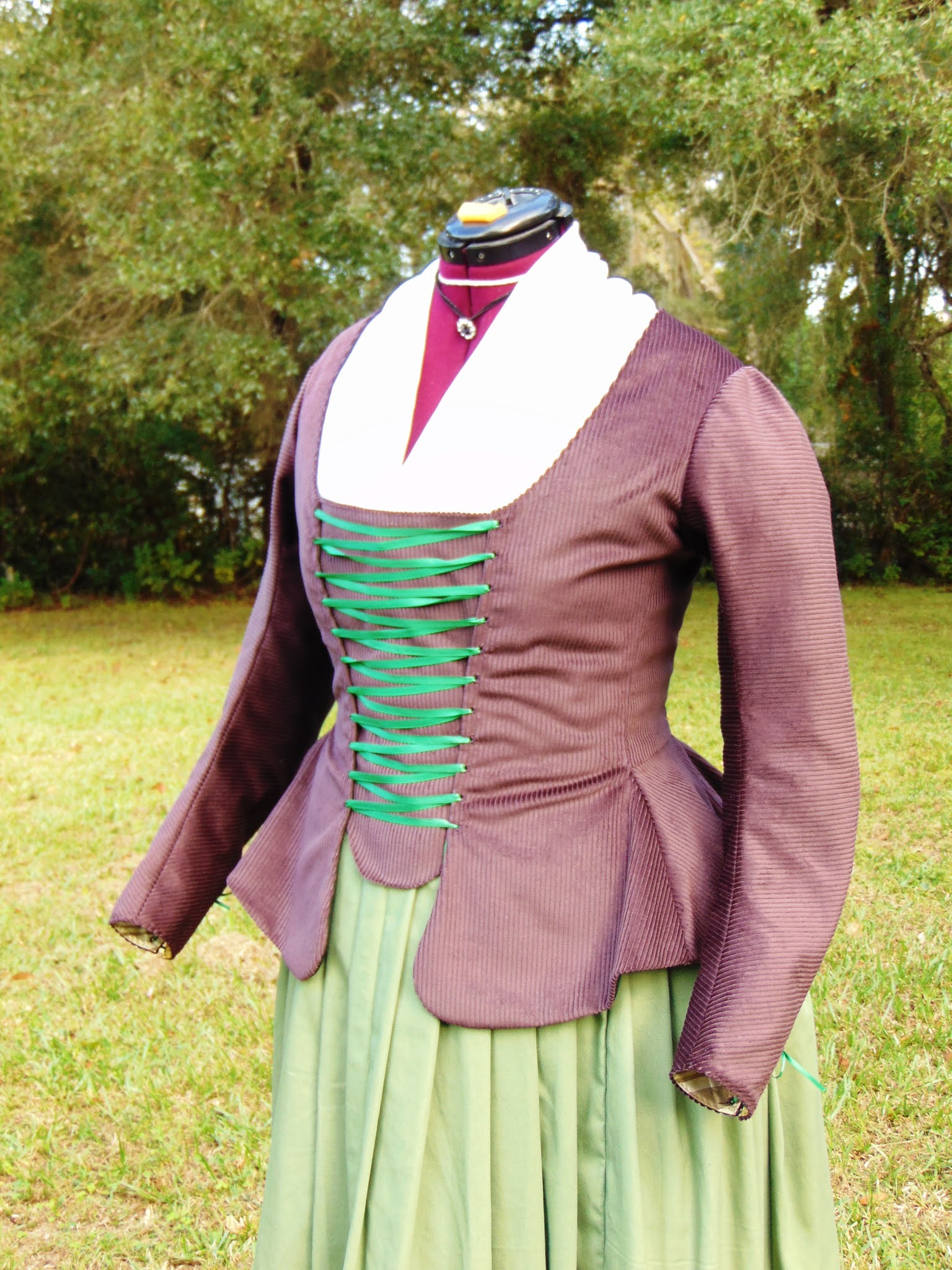 The Antique Sewist: 1780s Casaquin Jacket in Plum Corded Velvet