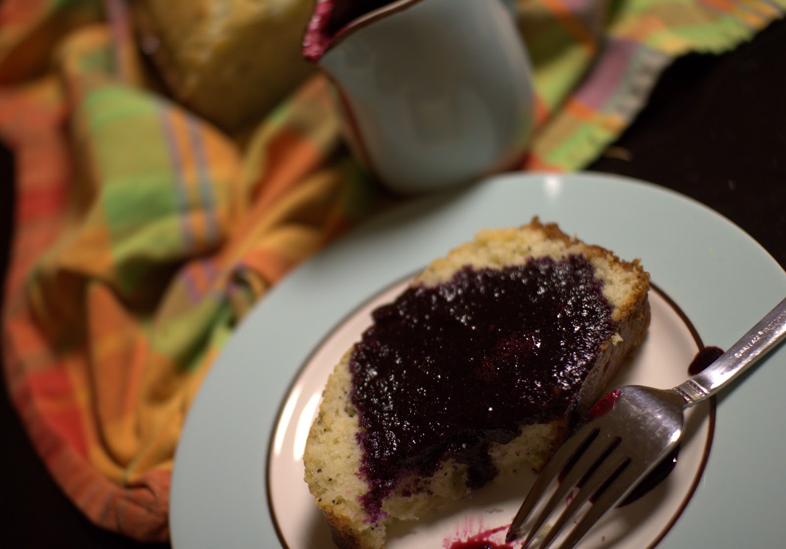 PooLovesBoo: Lemon Poppy Cream Cheese Pound Cake with Blueberry Sauce