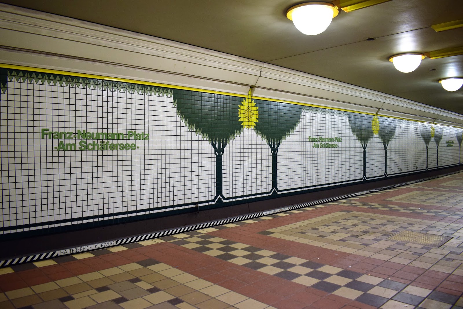 Ilana Travels: The most beautiful metro stations of Berlin