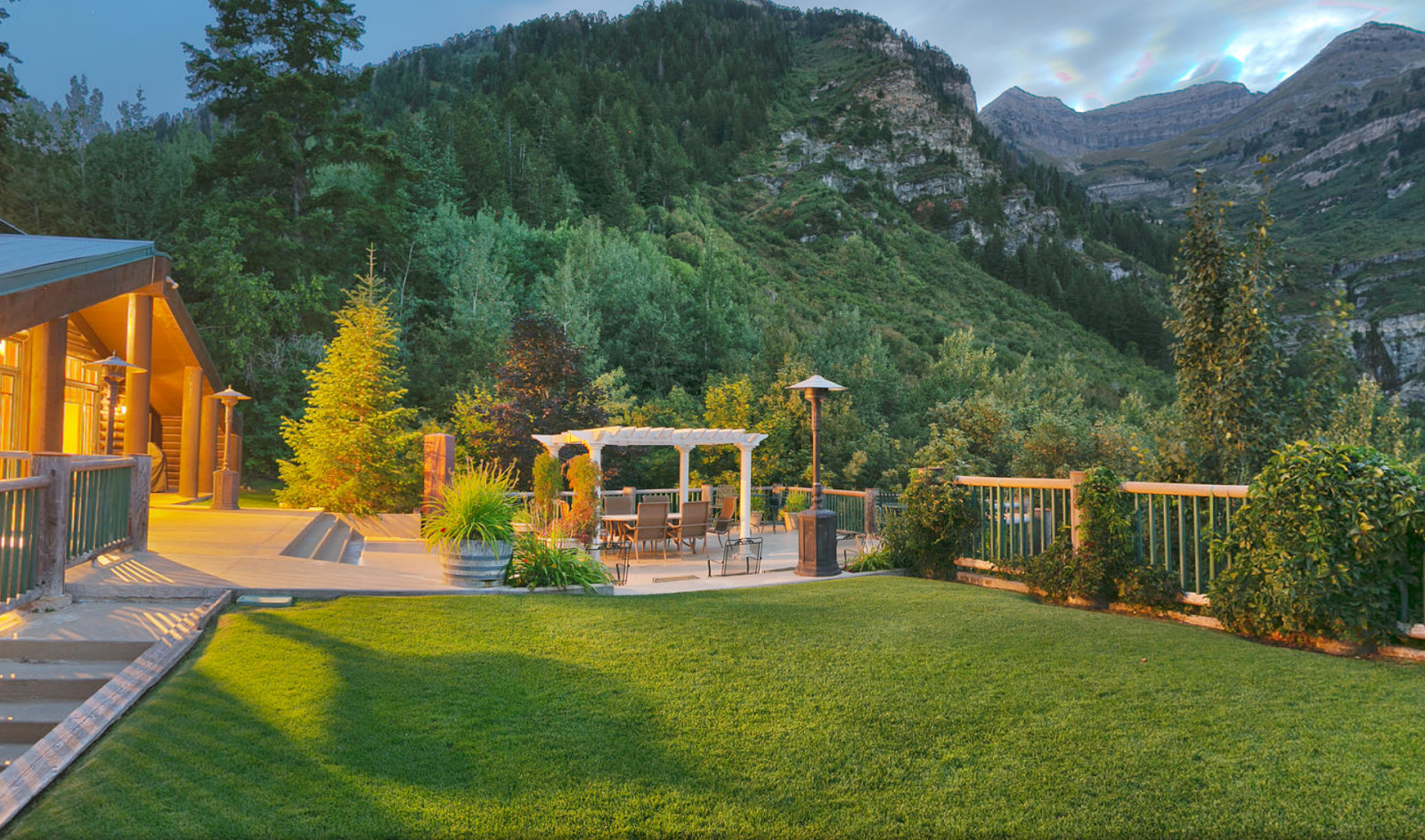 Sundance Vacation Lodge: 2014