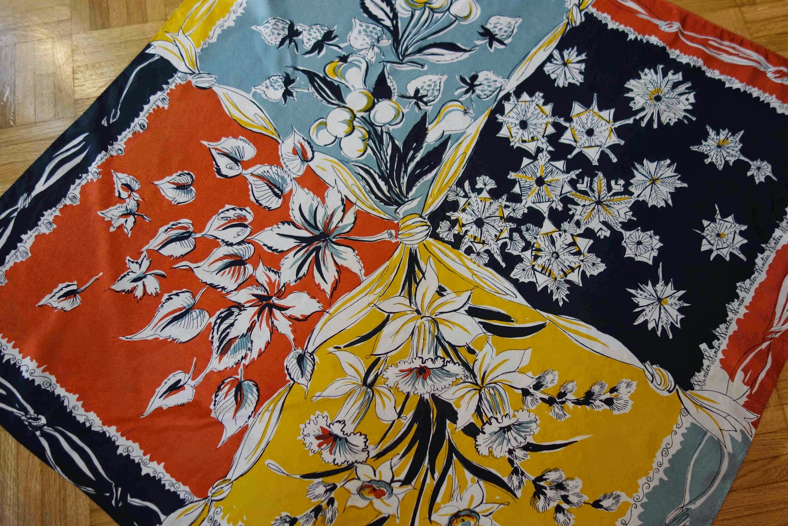 LOST IN THE 50's: Vintage SCARVES....