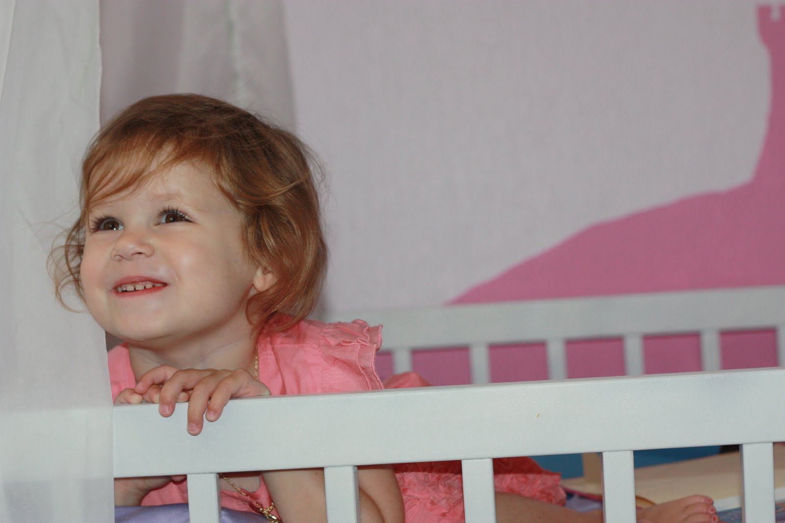 xoxo, the chapmans: Ellie Week: Ellie gets a new room.