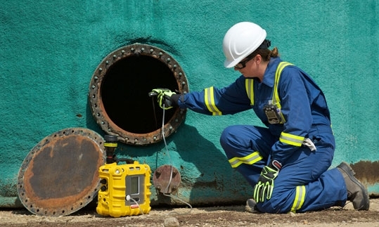 Kembara Insan / Engineer's Blog: AESP Authorised Entrant/Standby Person ...