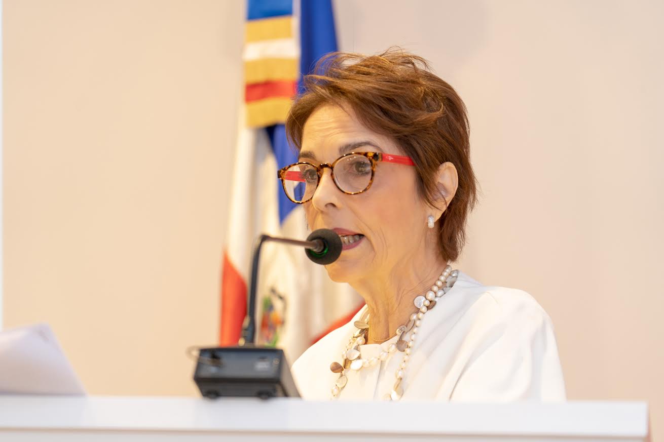 Lucía Amelia Cabral