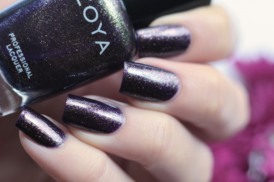 Rysichka: Zoya Sansa