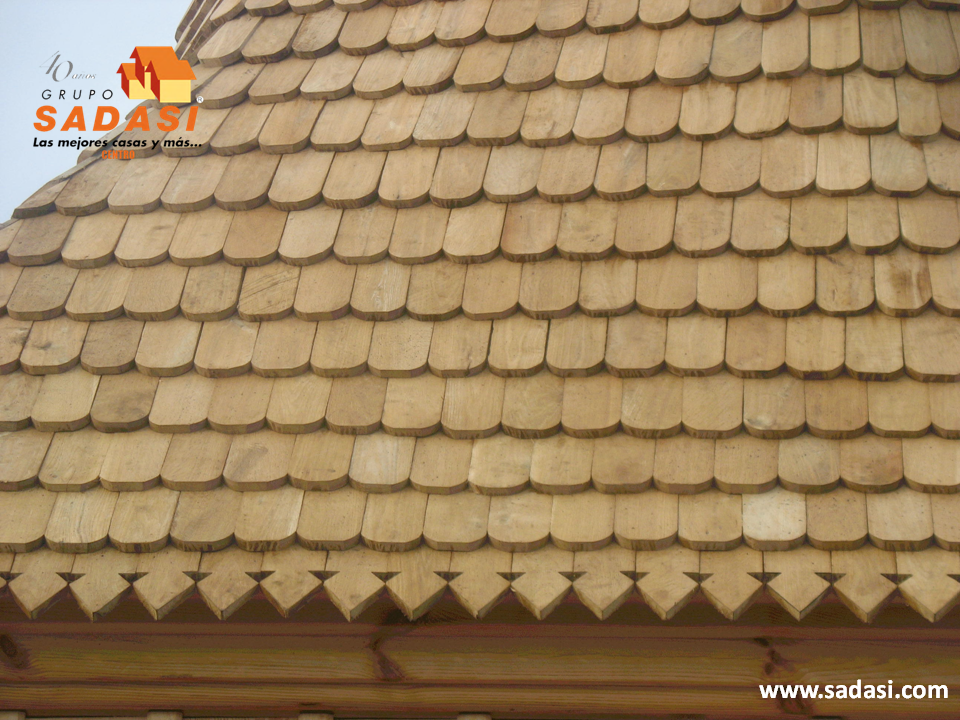 SADASI CORPORATIVO: VENTAJAS DE LAS TEJAS DE MADERA
