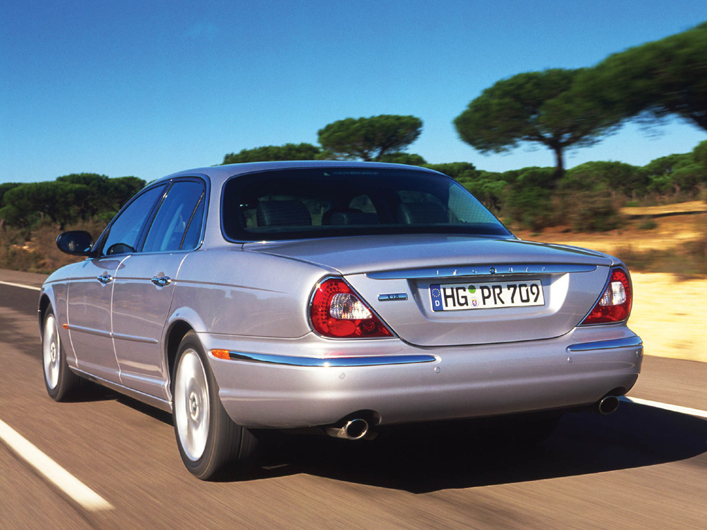 cars blog: jaguar cars Wallpapers