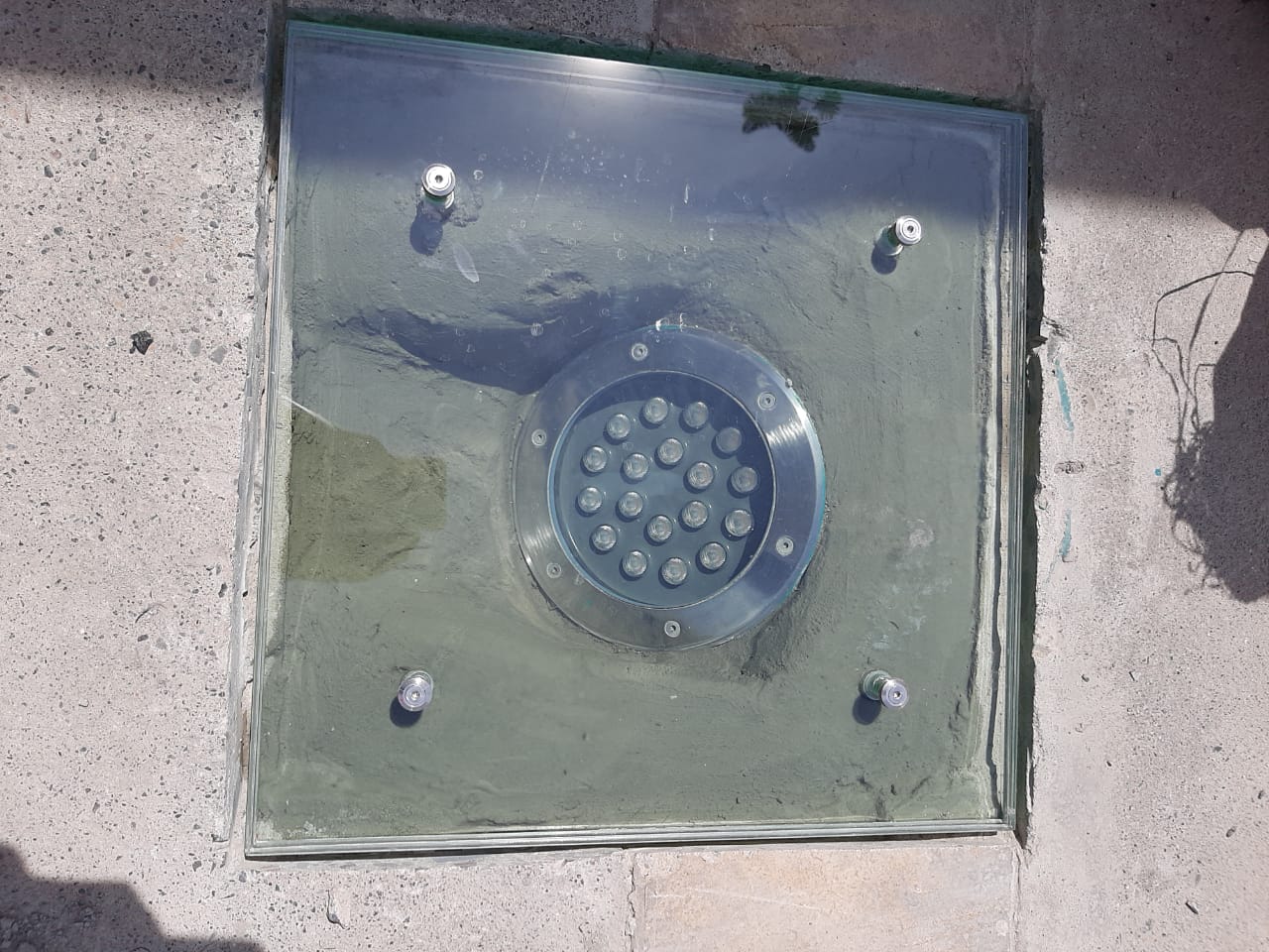 Instalar piso en vidrio transitable | Acústico, térmico, seguridad ...