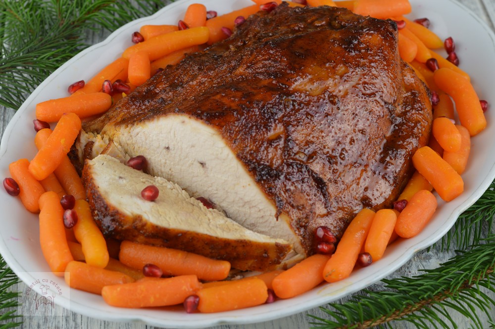 Piept de curcan in sos de rodii - CAIETUL CU RETETE