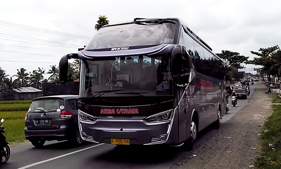 Keren! Bis Hiba Utama New Legacy SR2 HD Prime Hino Laksana - Indonesian ...