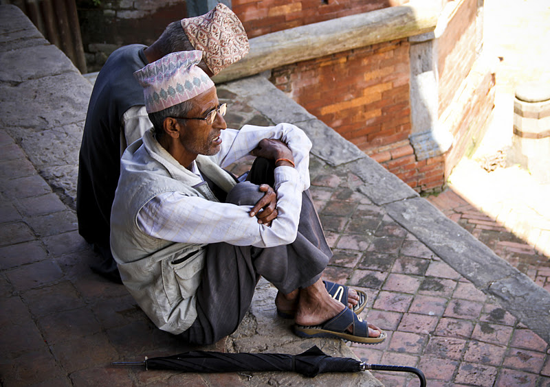 Wandering Threads: [ TEA COSY OR HAT? ] Patan, Nepal