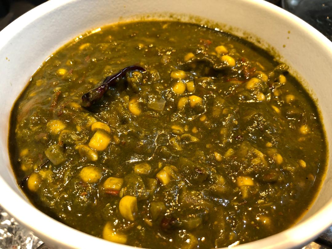 Journey to Vegetarian Cooking: Corn Saag (Corn Spinach)