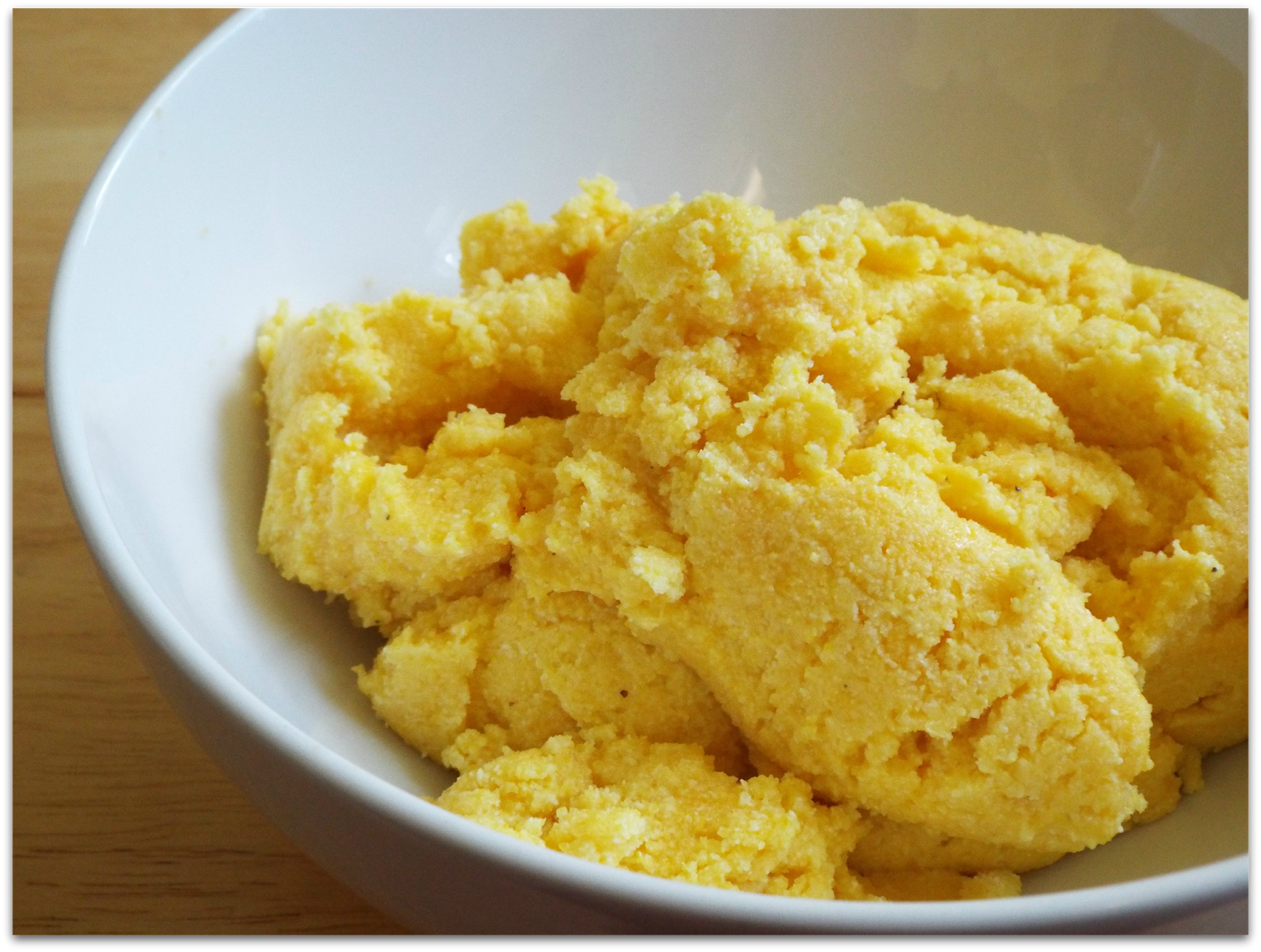 Surullitos fritos(corn sticks with cheese)