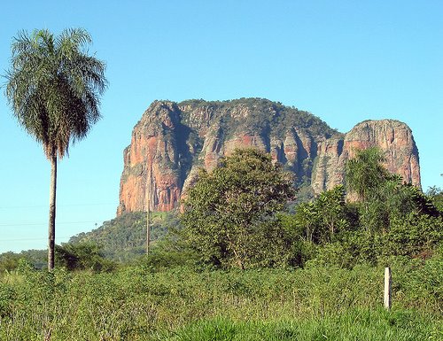 Geología del Paraguay: Cerro Memby - Departamento de Concepción.