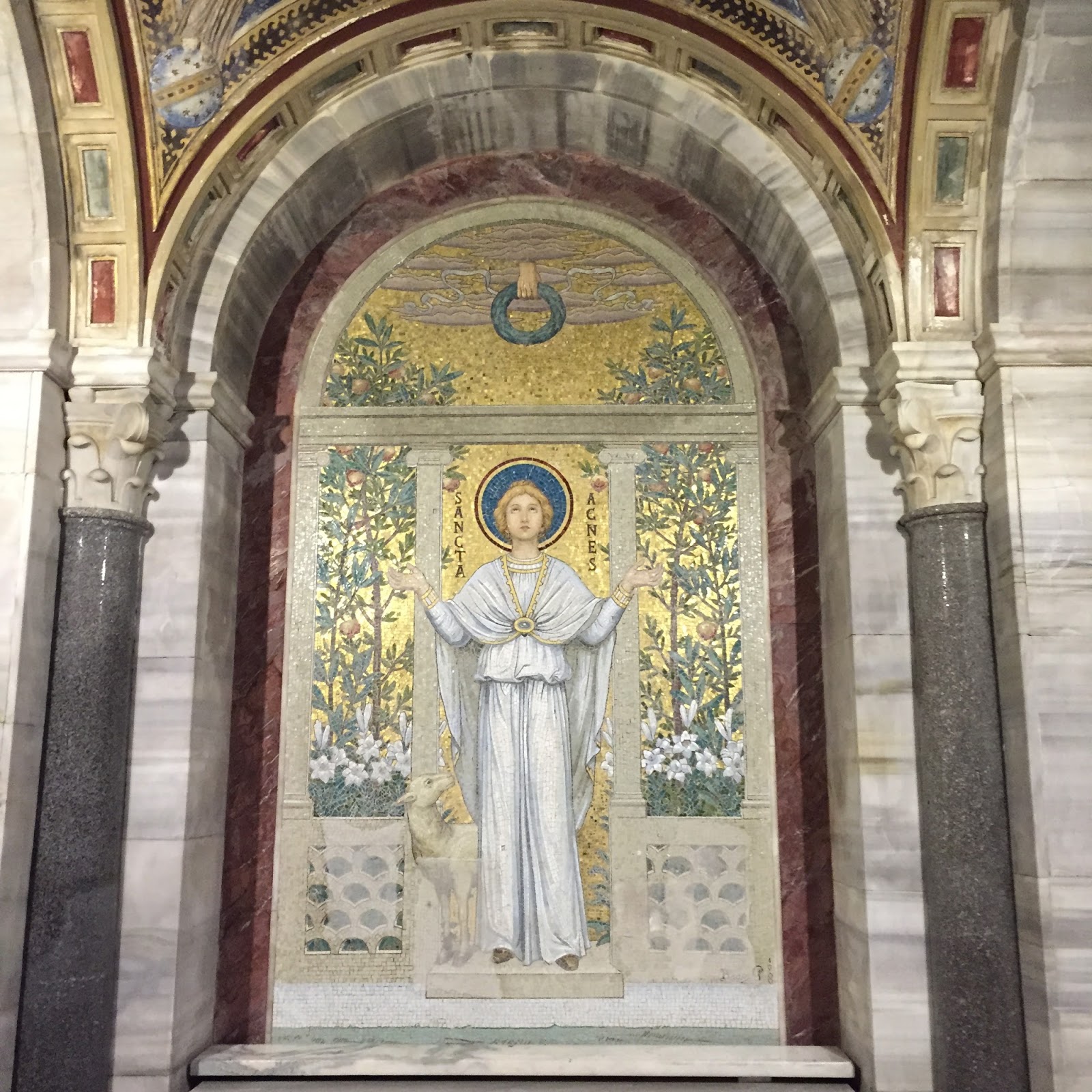 Scuola Ecclesia Mater: “Veni, Sponsa Christi, áccipe corónam, quam tibi ...