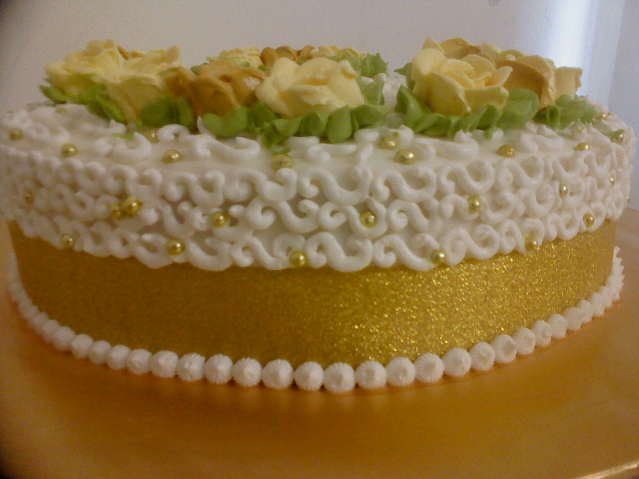 Balqisyia's Choc Shop: KEK EMAS