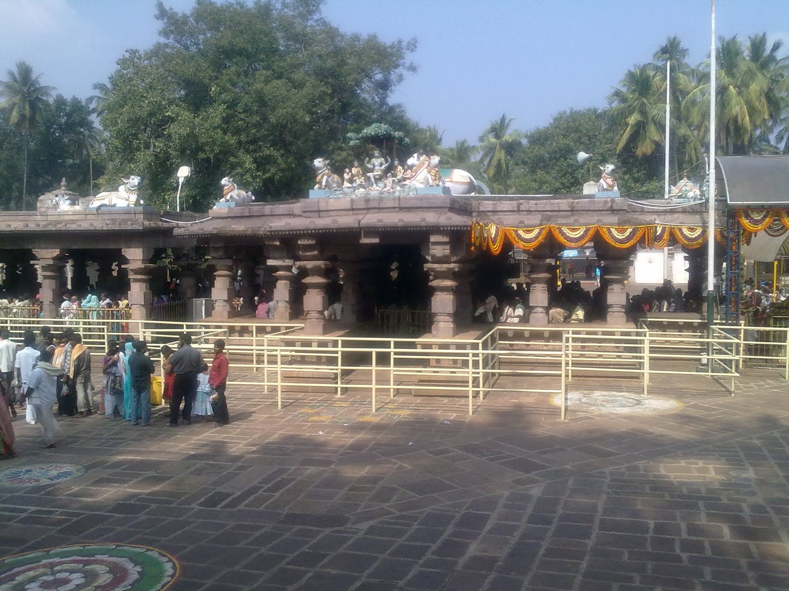 bloggers paradise: Visit to Srisailam Temple