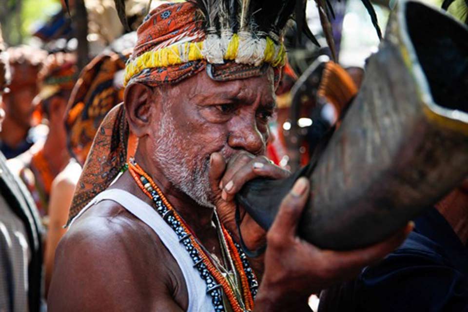 PÁGINA GLOBAL: As “Knuas” e a importação de modelos para Timor-Leste