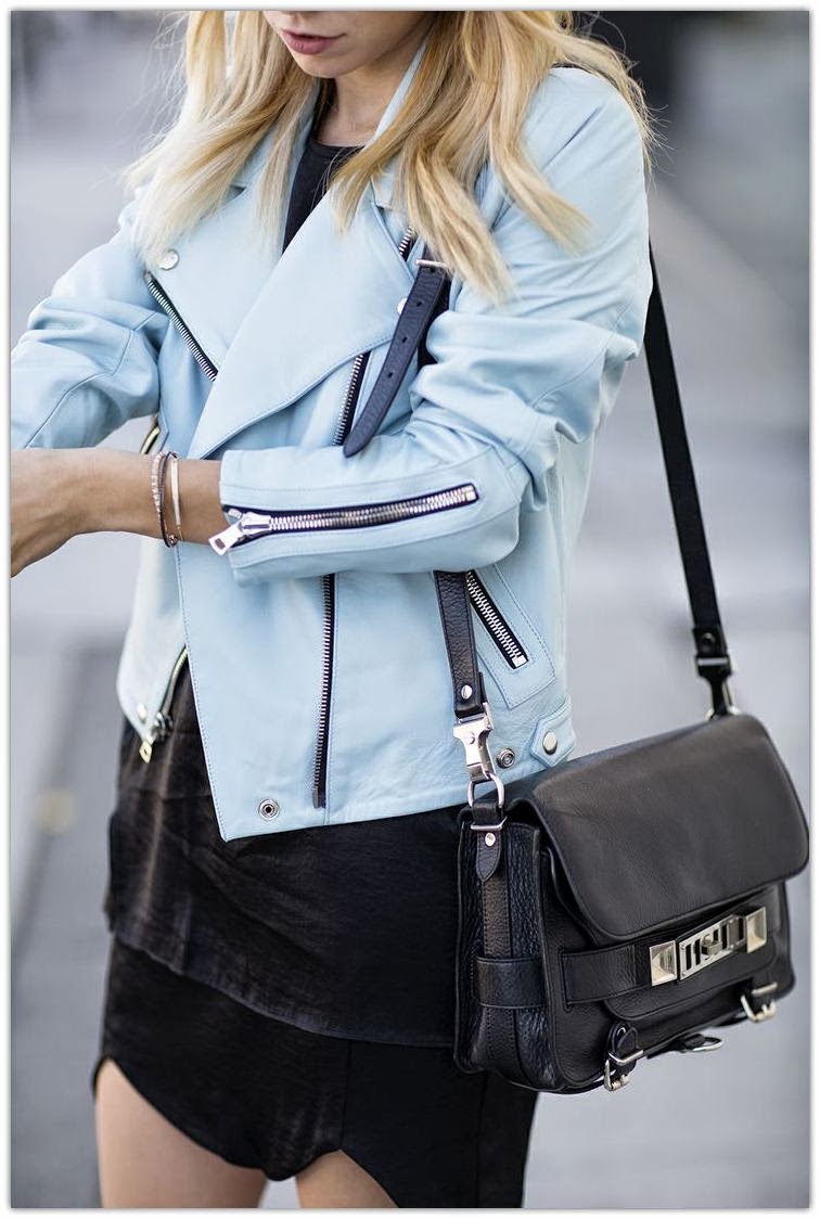 COLOR STORY : Baby Blue