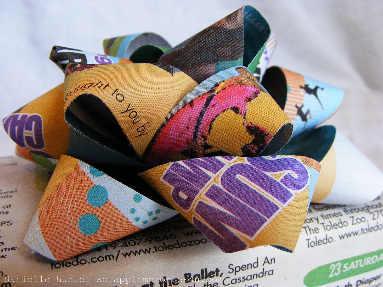 Snap & Scrap: ScrapTiffany Recycled Blog Hop: Gifting With Newsprint