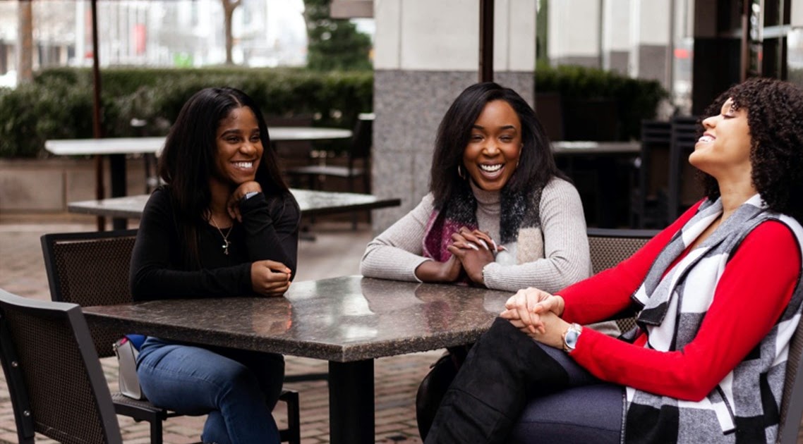 LifeNotes Encouragement: A Community of Women