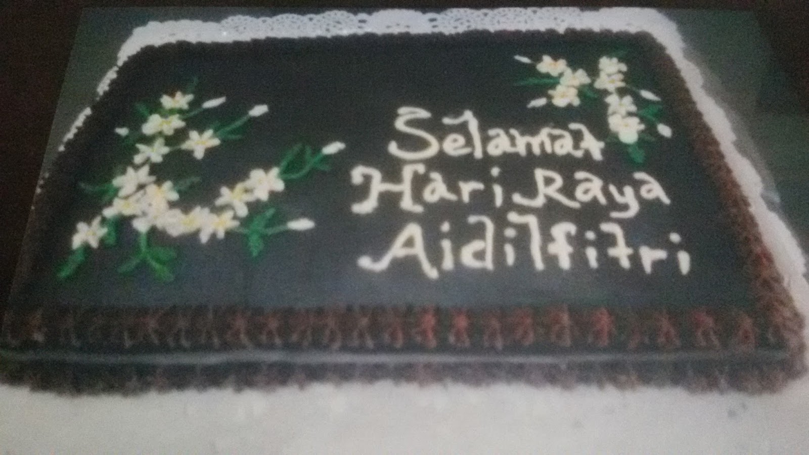Jas Homemade Cakes: HARI RAYA CAKE