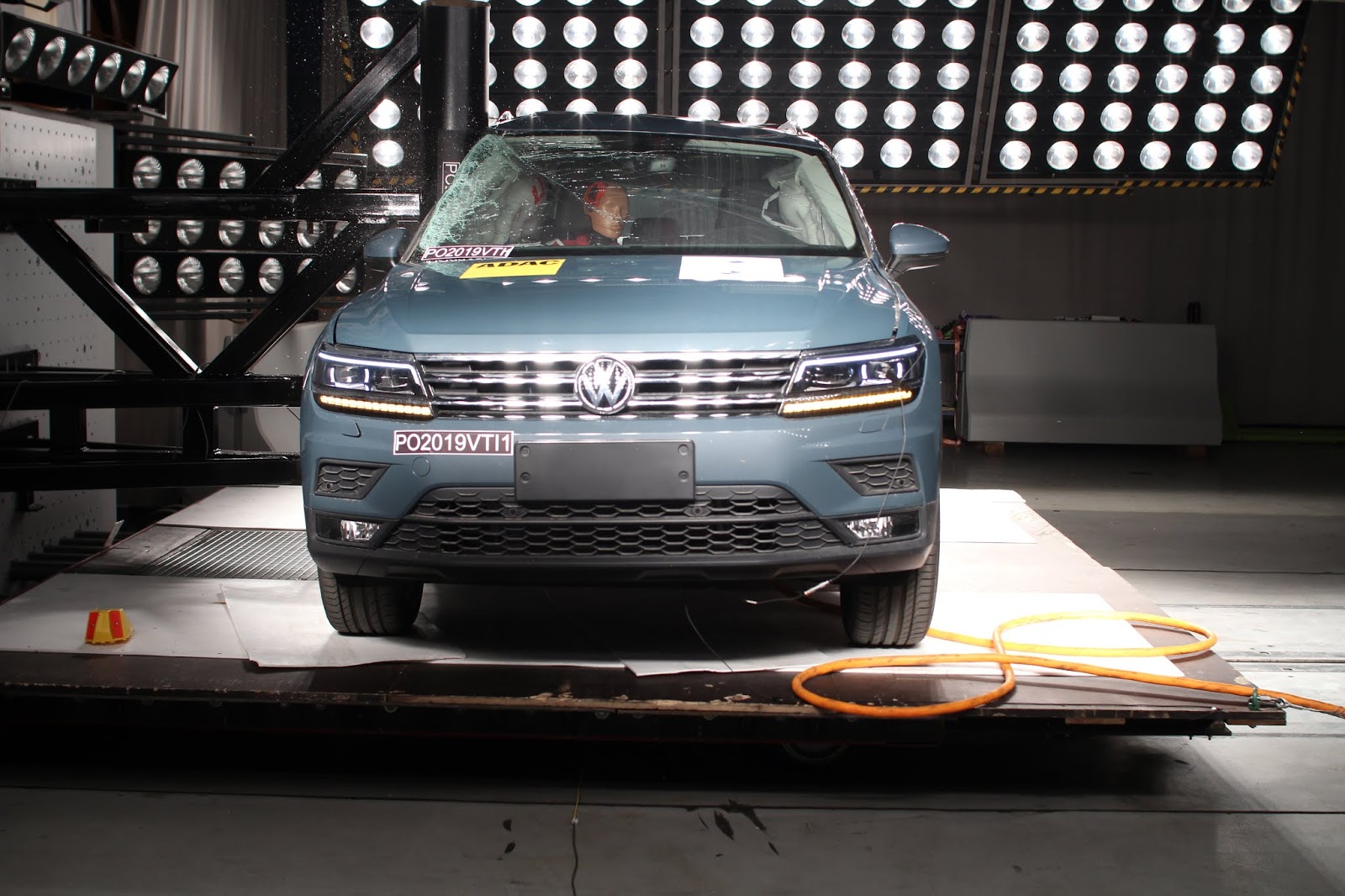 Latin NCAP testa os Volkswagen Tiguan e Jetta, além do Ford Figo