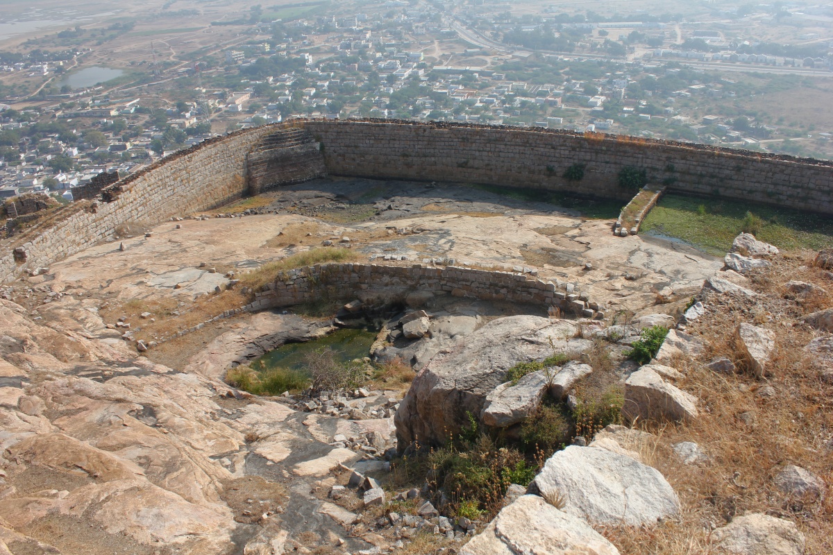 Journeys across Karnataka: Yadgiri fort - part 2