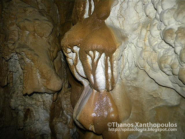 ΣΠΗΛΑΙΟΛΟΓΙΑ - SPELEOLOGY IN GREECE : ΒΑΡΑΘΡΟ "ΤΡΥΠΟΦΡΑΚΤΗΣ" ΠΑΡΝΑΣΣΟΣ ...