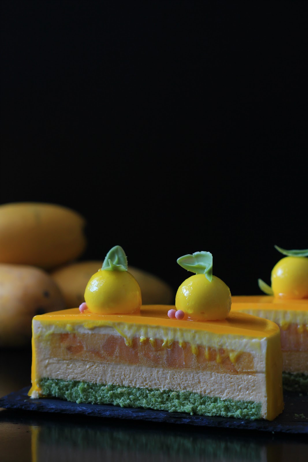 Mango entremet