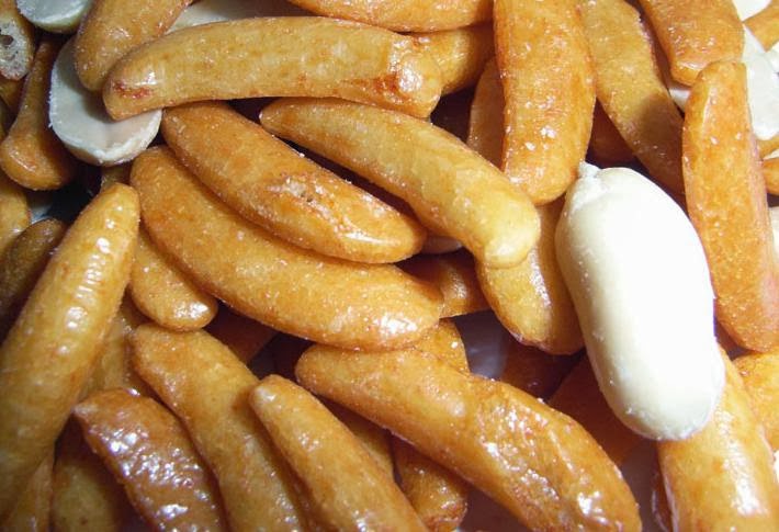 What a Feeling Japan: 柿の種 Kaki no tane ～ The addictive taste.