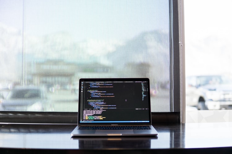 C PROGRAM TO PRINT AN INTEGER ENTERED BY A USER c-program-to-print-an-integer-entered-by-a-user