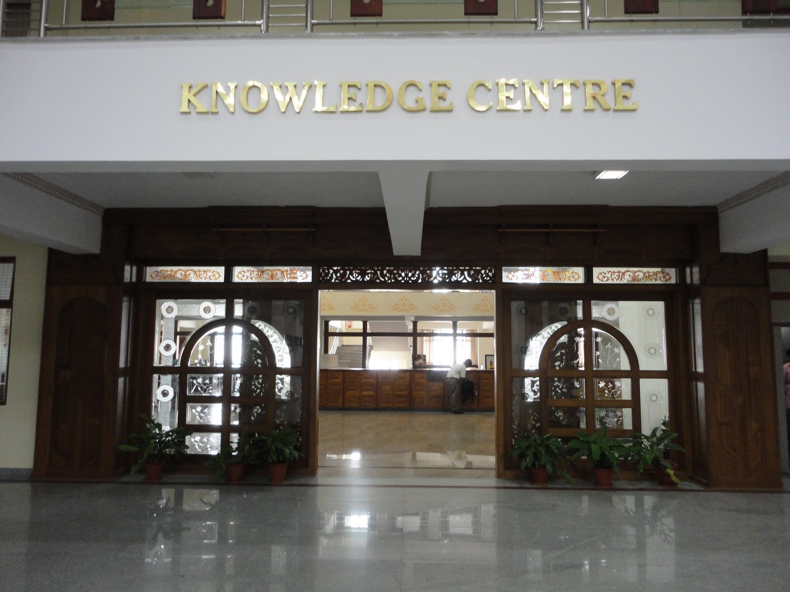 Christ University Library: Gallery