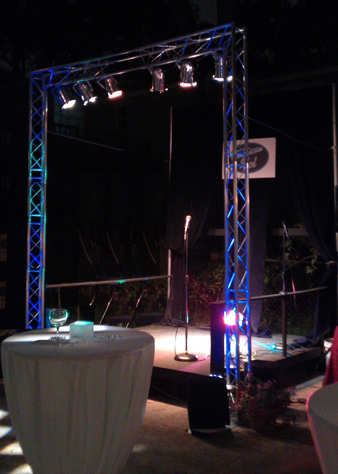 DALLAS LIGHT AND SOUND: Poolside Entertaining Kicks off the Summer Season