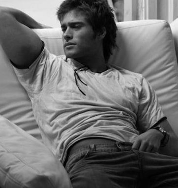 Los Ojos del Espectador: Rodrigo Guirao gallery 3