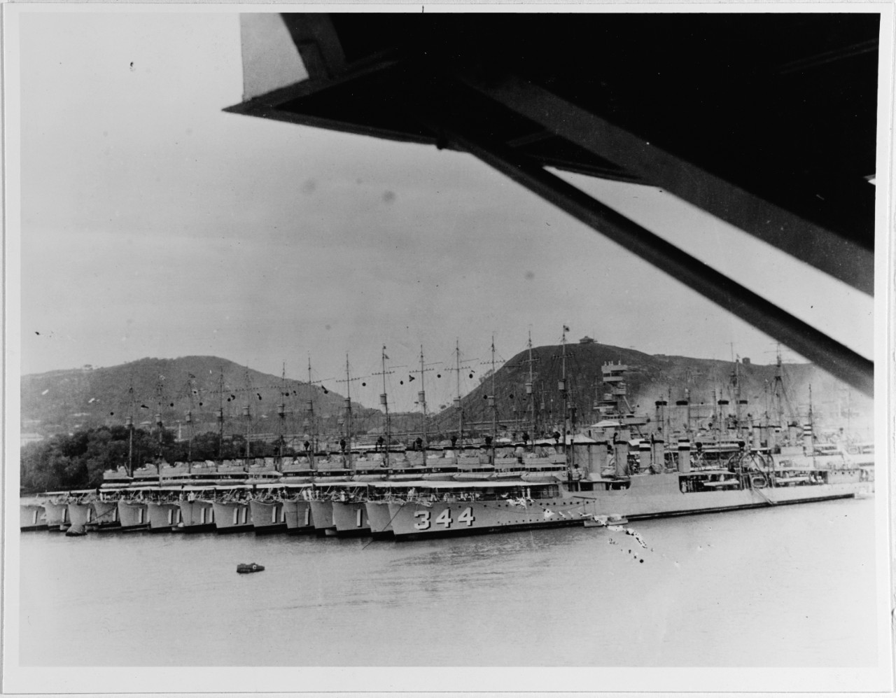 U.S. Navy Destroyers - Naval. Military, Marine, Aviation News and Photos