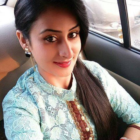 Jaspinder Cheema Wiki, Biography, Dob, Age, Height, Weight, Affairs and ...