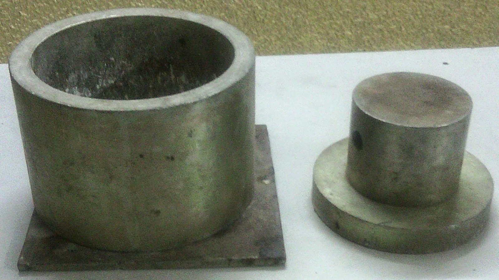 Aggregate Crushing Value (ACV) - Civil Engineering Laboratory