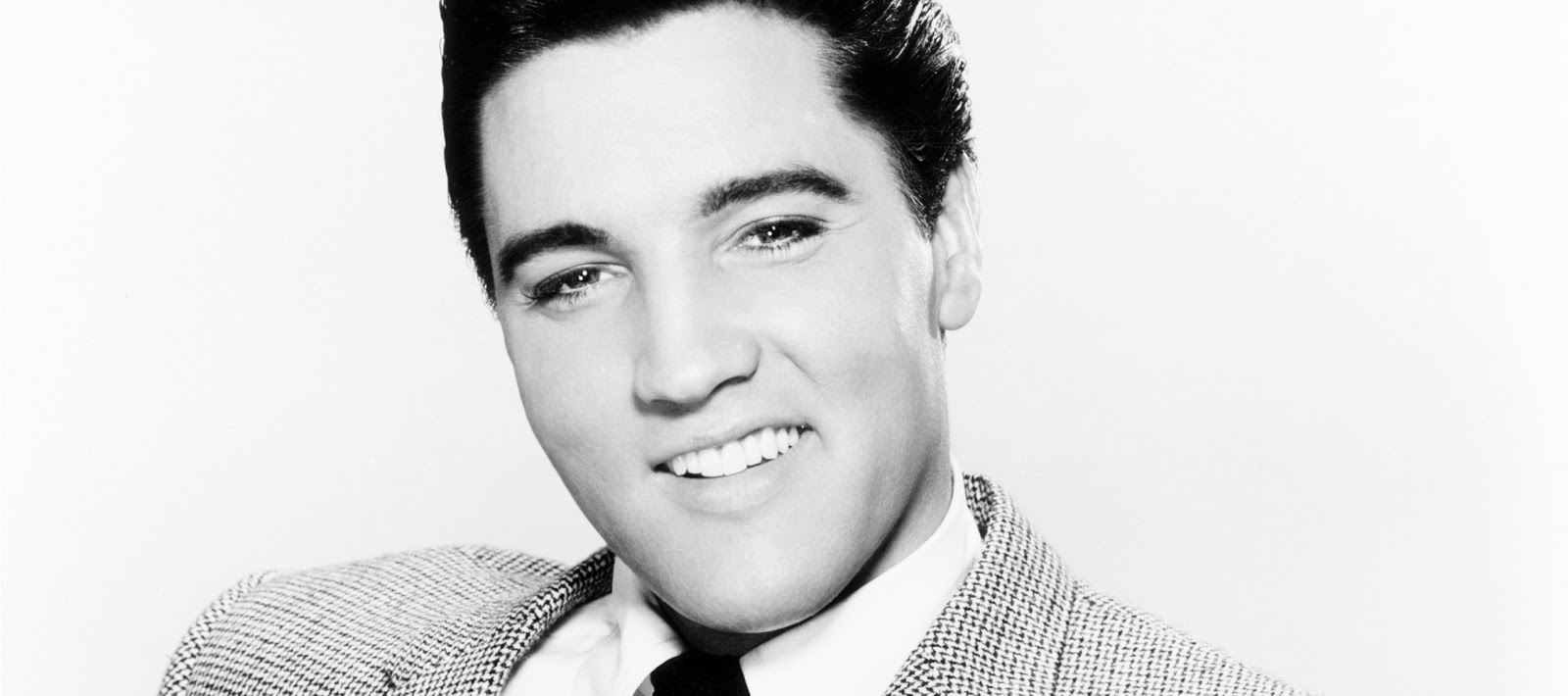 Elvis - IMAGES his wonderful smile
