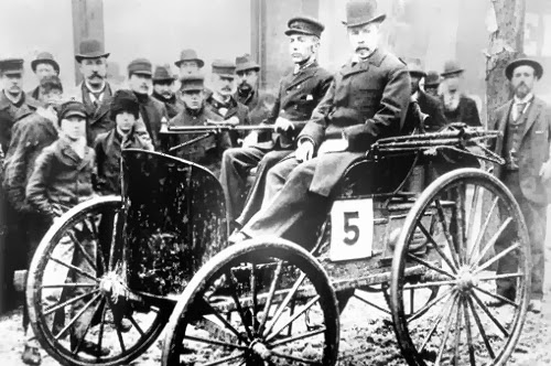 Cheeky History: Duryea Wins America's First Car Race