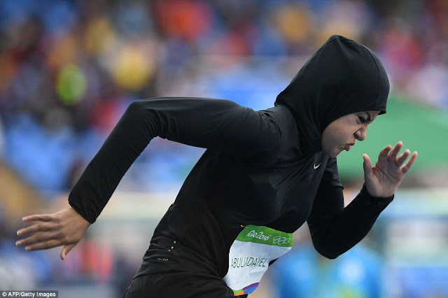 Sprinter In Hijab Becomes The First Woman To Compete For Saudi Arabia ...