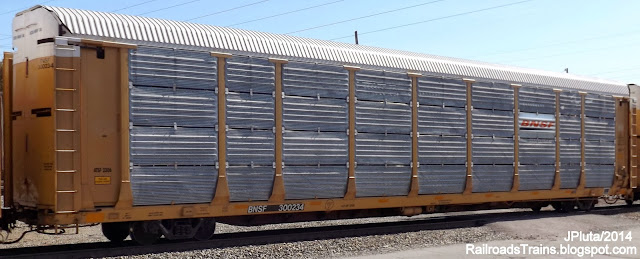 RAILROAD Freight Train Locomotive Engine EMD GE Boxcar BNSF,CSX,FEC ...